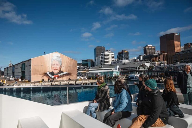 Wellington: Commentated Harbour Explorer tour - What to Expect on the Wellington Harbour Explorer Tour