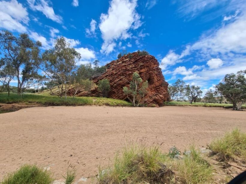 West and East MacDonnell Ranges Full Day Tour - Small Group - An In-Depth Look at the Itinerary and What You Can Expect