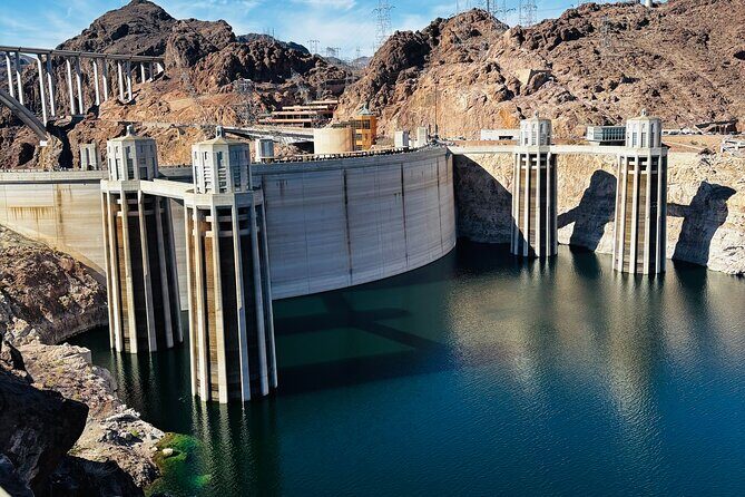 West Grand Canyon and 7 Magic Mountains from Las Vegas - Who Should Consider This Tour?