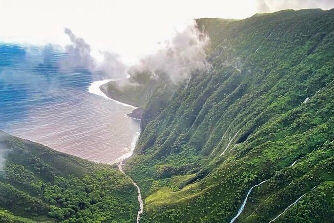 West Maui and Molokai 60-Minute Helicopter Tour - Booking Your Helicopter Tour