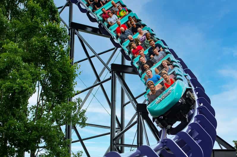 West Mifflin, PA: Kennywood Park Entry Ticket - Who Will Appreciate This Experience?