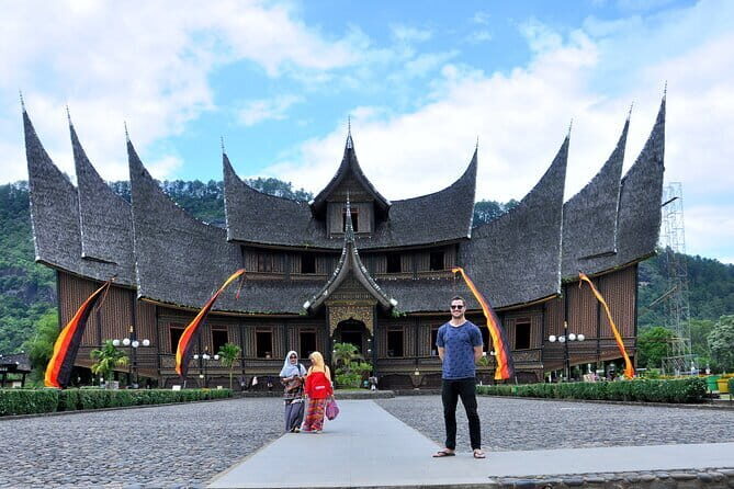 West Sumatra Private Tour from Padang By Private Car - Transportation and Timing