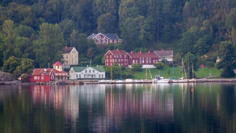 West Sweden: 6-Day Sea Kayak Camp with Seaside Accommodation - FAQ