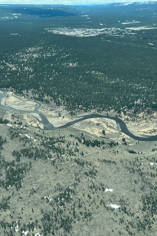 West Yellowstone: 30 Minute Aerial Tour Yellowstone Siesmic - Key Points