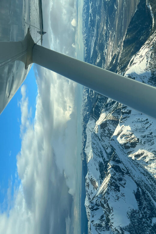 West Yellowstone:45 Minute Aerial Tour Rugged Mountains - Key Points