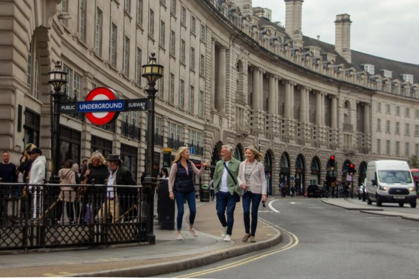 Westminster to Tower Bridge Customized Tour with a Local - Who Should Consider This Tour?