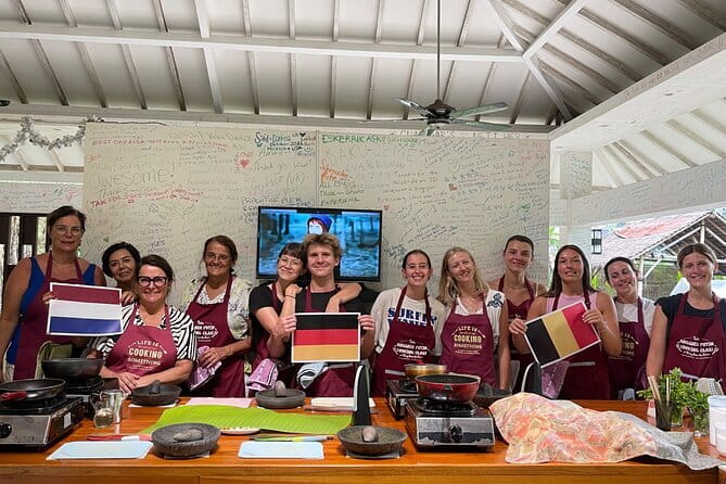 Whale Shark Adventure 2 Days 1 Night Sharing Trip - The Sum Up