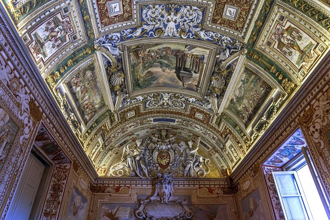 Wheelchair Accessible Vatican Museums & Sistine Chapel PrivateTour - Meeting and Logistics
