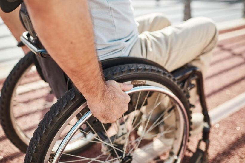 Wheelchair-Frendly Private Louvre Tour  Stress-Free & Easy - The Value of This Tour