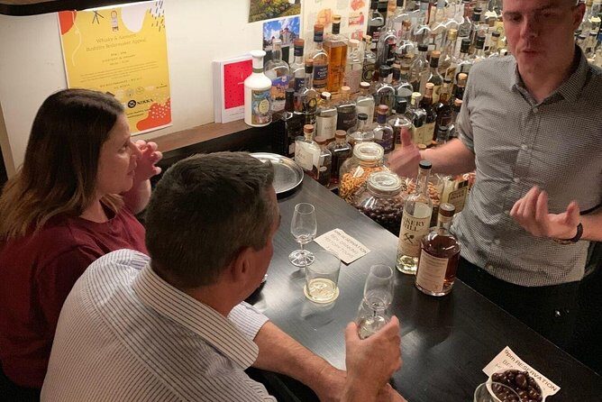 Whisky Bars & Gin Joints: Melbourne Walking Tour - The Sum Up