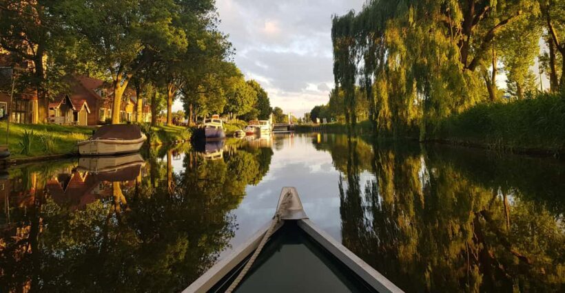 Whisperboat rental in beautiful area close to Amsterdam - Exploring the Quiet Charm of North Holland’s Waterland by Whisper Boat