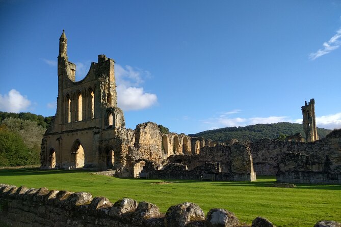 Whitby, Robin Hoods Bay and the Moors From York - Embracing the Small-Group Advantage