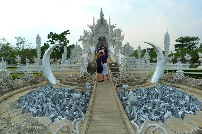 White Temple, Black House Museum and Hot Spring Tour from Chiang Mai (SHA Plus) - The Experience: Pros and Cons Based on Real Feedback