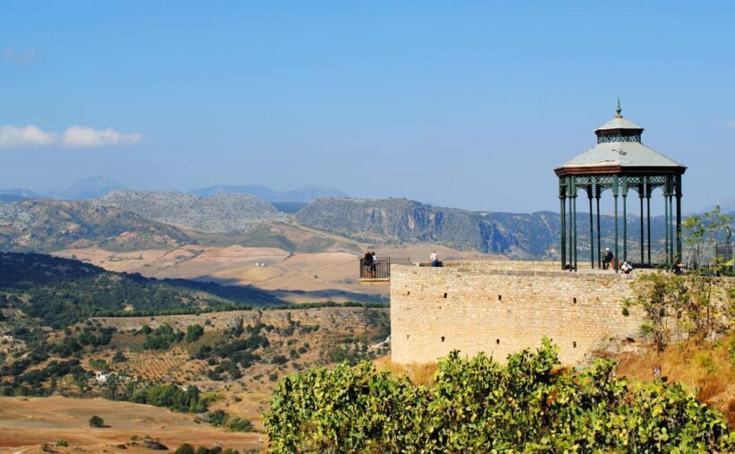 White Villages & Ronda 2-Days Trip & Overnight Stay - Overnight Comfort and Optional Exploration