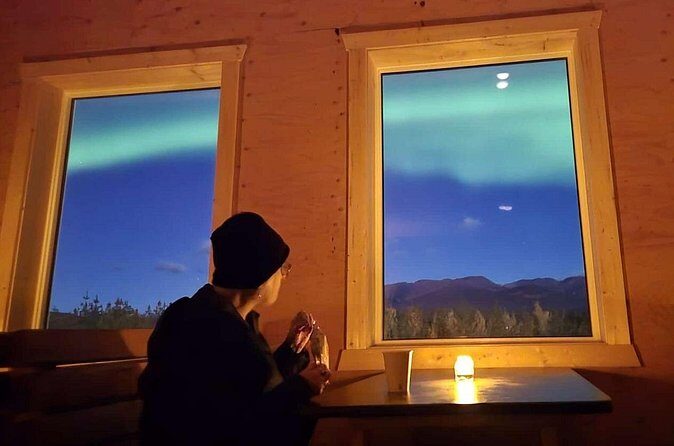 Whitehorse's Premium Northern Lights Viewing Experience - Analyzing the Price and Value
