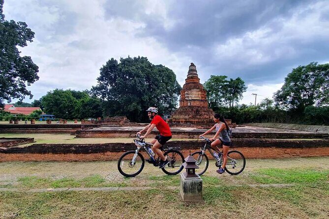Wiang Kum Kam Temple Village Cycling Tour From Chiang Mai - Key Points