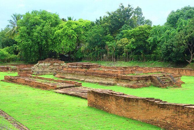 Wiang Kum Kam Temple Village Cycling Tour From Chiang Mai - Analyzing Value and Suitability