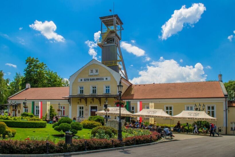 Wieliczka: Salt Mine Entrance and Guided Tour Ticket - Key Points