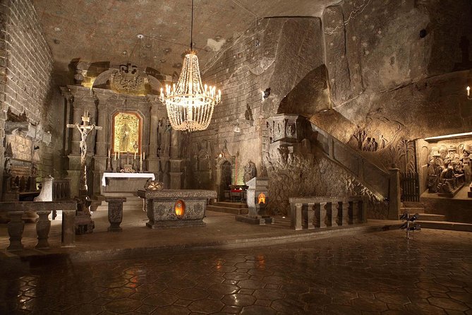 Wieliczka Salt Mine Guided Tour with Pick Up Options - Introduction: An Underground Wonder in Krakow