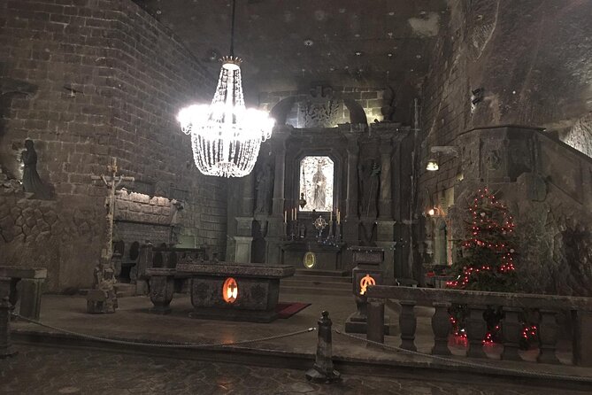 Wieliczka Salt Mine Tour From Krakow - Guided Tour Experience