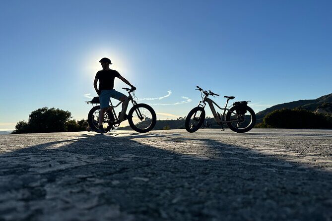Wild backside of Griffith Park and LA River by luxury e-bike - FAQs