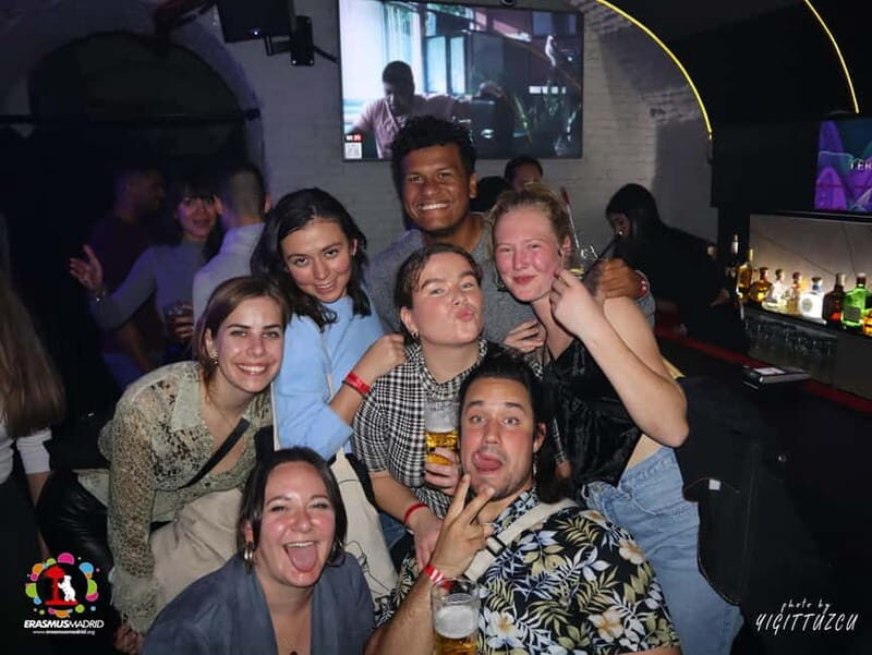 Wild Night Pub Crawl: Free Shots, Games & VIP Club Entry! - The Pros and Cons