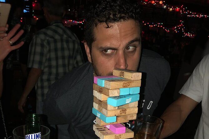 Williamsburg Definitive Dive Bar Crawl with the Bar Buds - Who Is This Tour Best For?