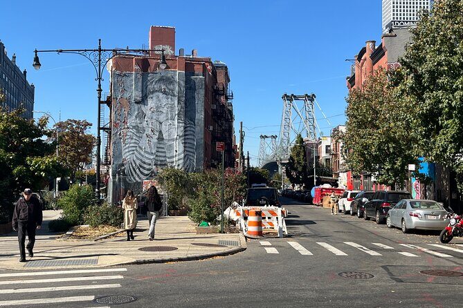 Williamsburg Walking Tour: History, Hipsters, Hasids & Hops - An In-Depth Look at the Williamsburg Walking Tour