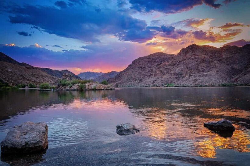 Willow Beach: Emerald Cave Sunset Tour w/ Campfire & Dinner - The Itinerary in Detail