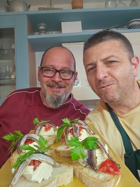 Win near Florence lunch or dinner in a traditional Tuscan farmhouse - Practical Tips for Visitors