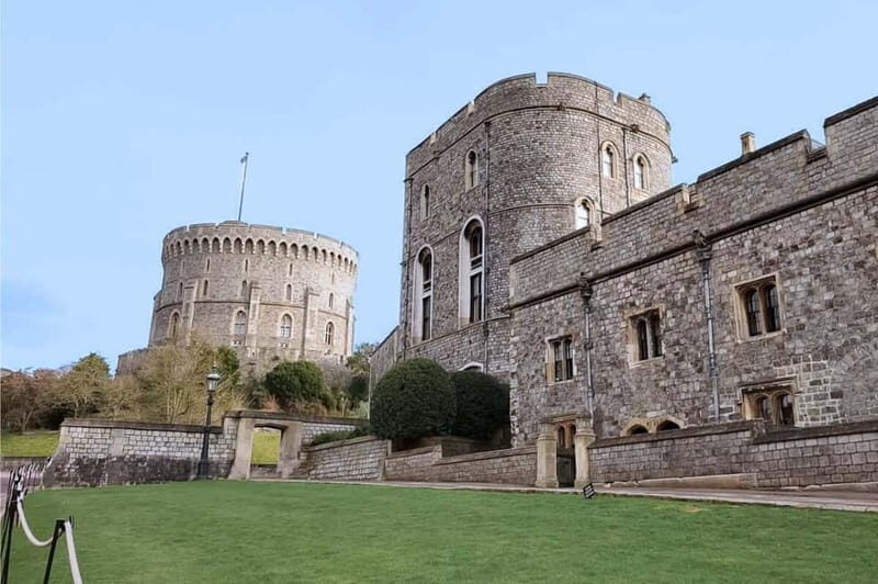 Windsor Castle and Tower of London Tour with Entry Tickets - Analyzing the Value