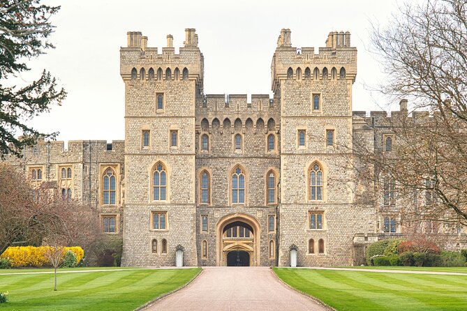 Windsor Castle: Full Day Guided Tour from London by Train - Key Points