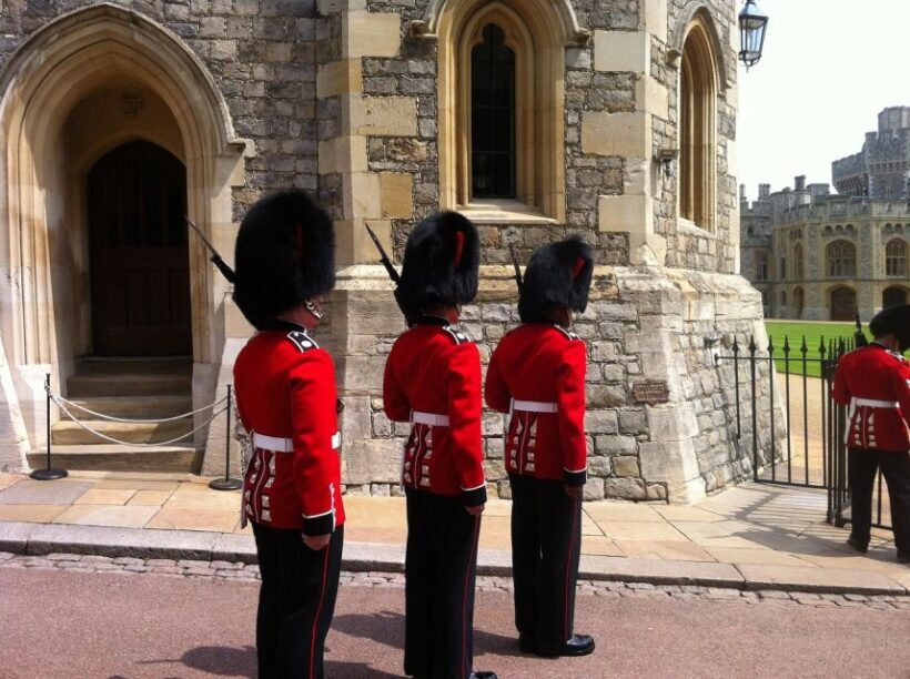 Windsor Castle Hampton Court palace Private Tour with Ticket - The Value of the Tour: Is It Worth the Price?