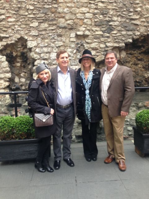 Windsor Castle & Hampton Court Palace VIP Black Taxi Tour - Walking Across Eton Bridge and Visiting Eton College