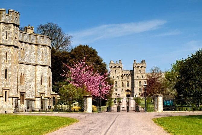 Windsor Castle Private Tour in Executive Vehicle With Admission - Final Thoughts