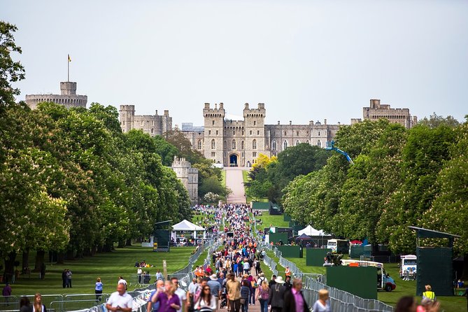 Windsor Castle Private Tour in Executive Vehicle With Admission - FAQs