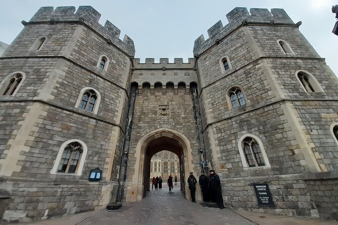 Windsor Castle Private Walking Tour with Accredited Expert Guide - FAQ
