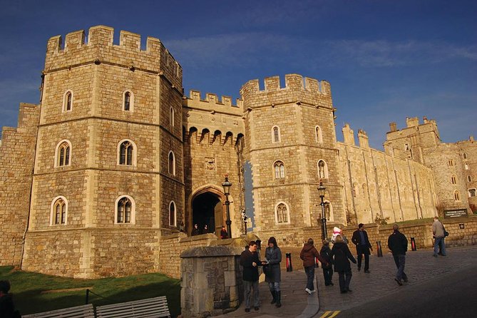 Windsor Castle, Stonehenge & Salisbury Cathedral Guided Tour - Site Descriptions and Admission