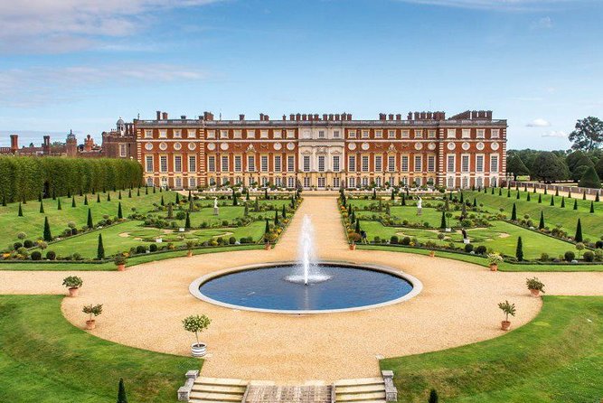 Windsor & Hampton Court Executive Vehicle Private Tour with Pass - FAQ
