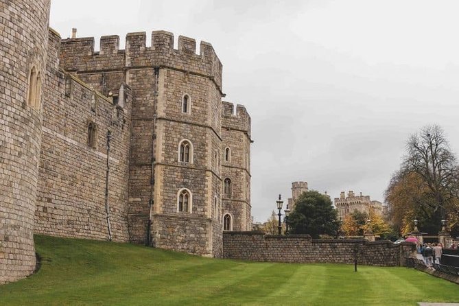 Windsor Independent Day Trip From London With Private Driver - Driver Expertise and Feedback