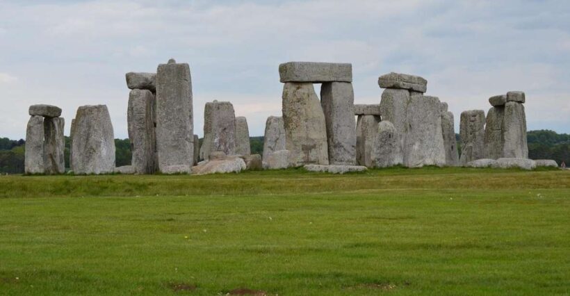 Windsor Stonehenge Bath Private Tour from London with Passes - FAQs