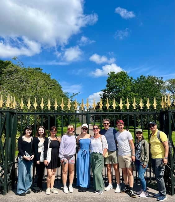 Windsor Town Daily Walking Tour (11am & 2pm) - Key Points