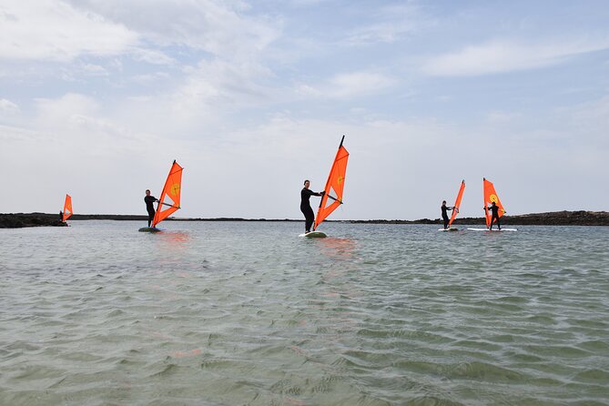Windsurf Classes in Fuerteventura - Meeting and Pickup