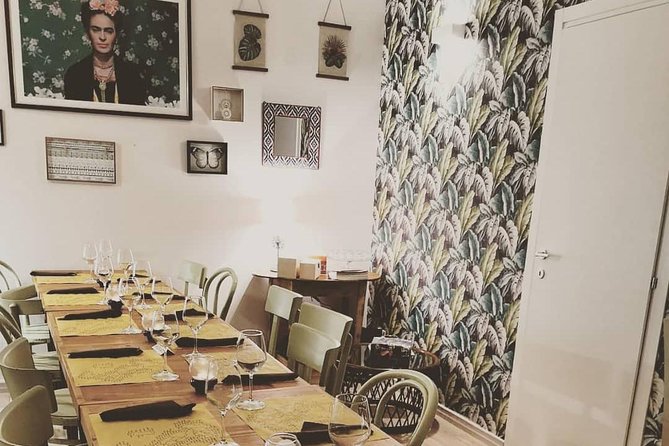 Wine and Food Tasting Experience in Lecce Old Town - What to Expect on the Day