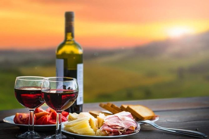 Wine and Raki tasting tour - An In-Depth Look at the Saranda Wine and Raki Tasting Tour