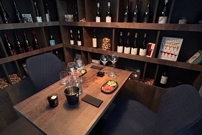 Wine and Tapas Boutique Bulgarian Wine Tasting - Ambiance and Atmosphere