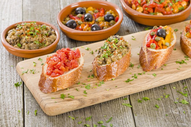 Wine and Tapas in Madrid : 2.5 Hour Exclusive Tour - Authentic Flavors and Regional Wines