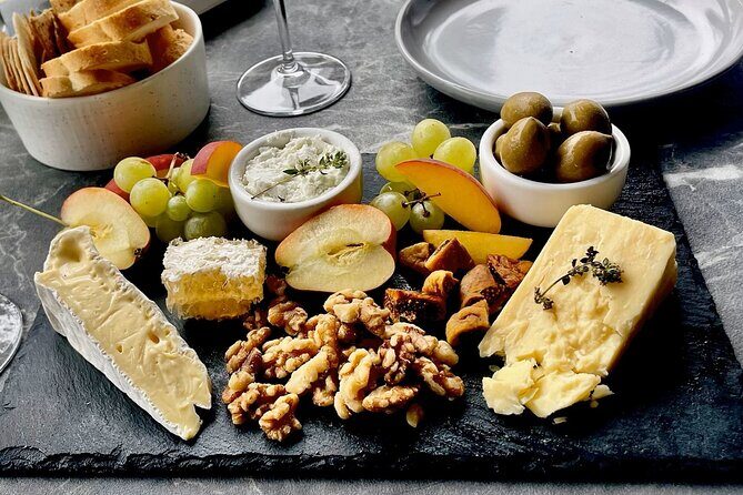 Wine, Cheese & Chocolate Tasting Experience in Hunter Valley - Overview of the Tour Experience