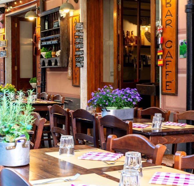 Wine Experience at Turin's - Wine Experience with Local Products Tasting - Setting the Scene: Trattoria da Turin in Sestri Levante