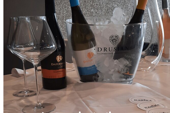 Wine Tasting at Your Villa - Exceptional Ratings and Recognition